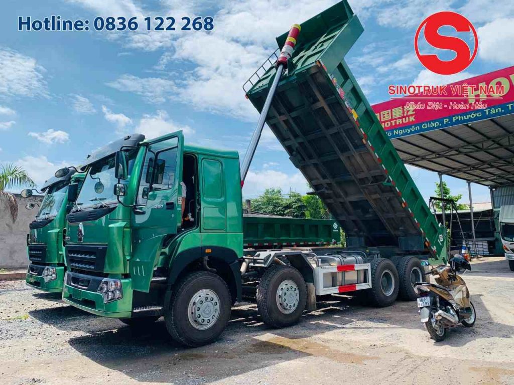 GIÁ XE BEN HOWO 4 CHÂN THÙNG VUÔNG 380 HP